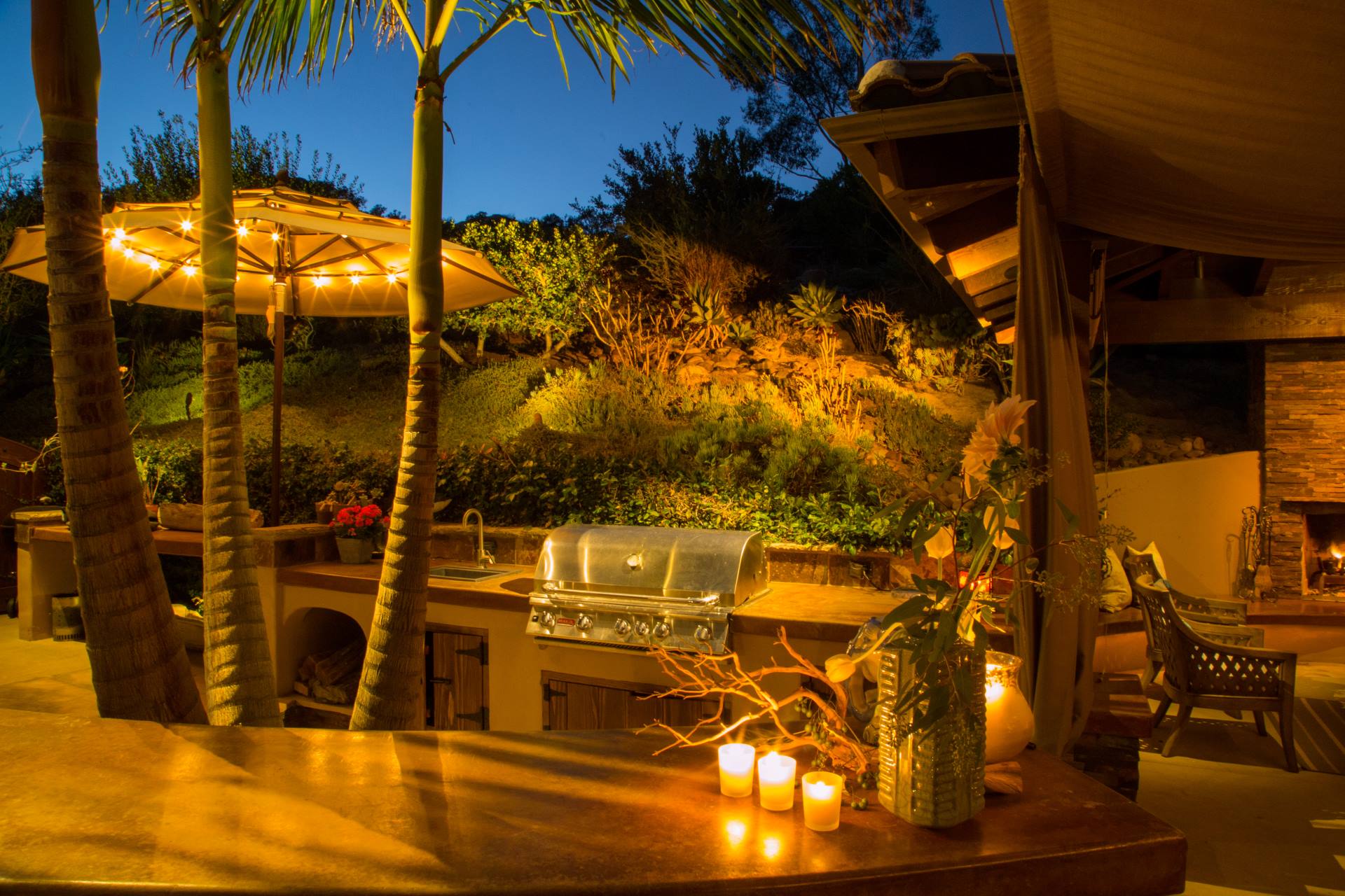 Beautiful Ways to Spread Lights to Your Trees | Lighting Distinctions ...