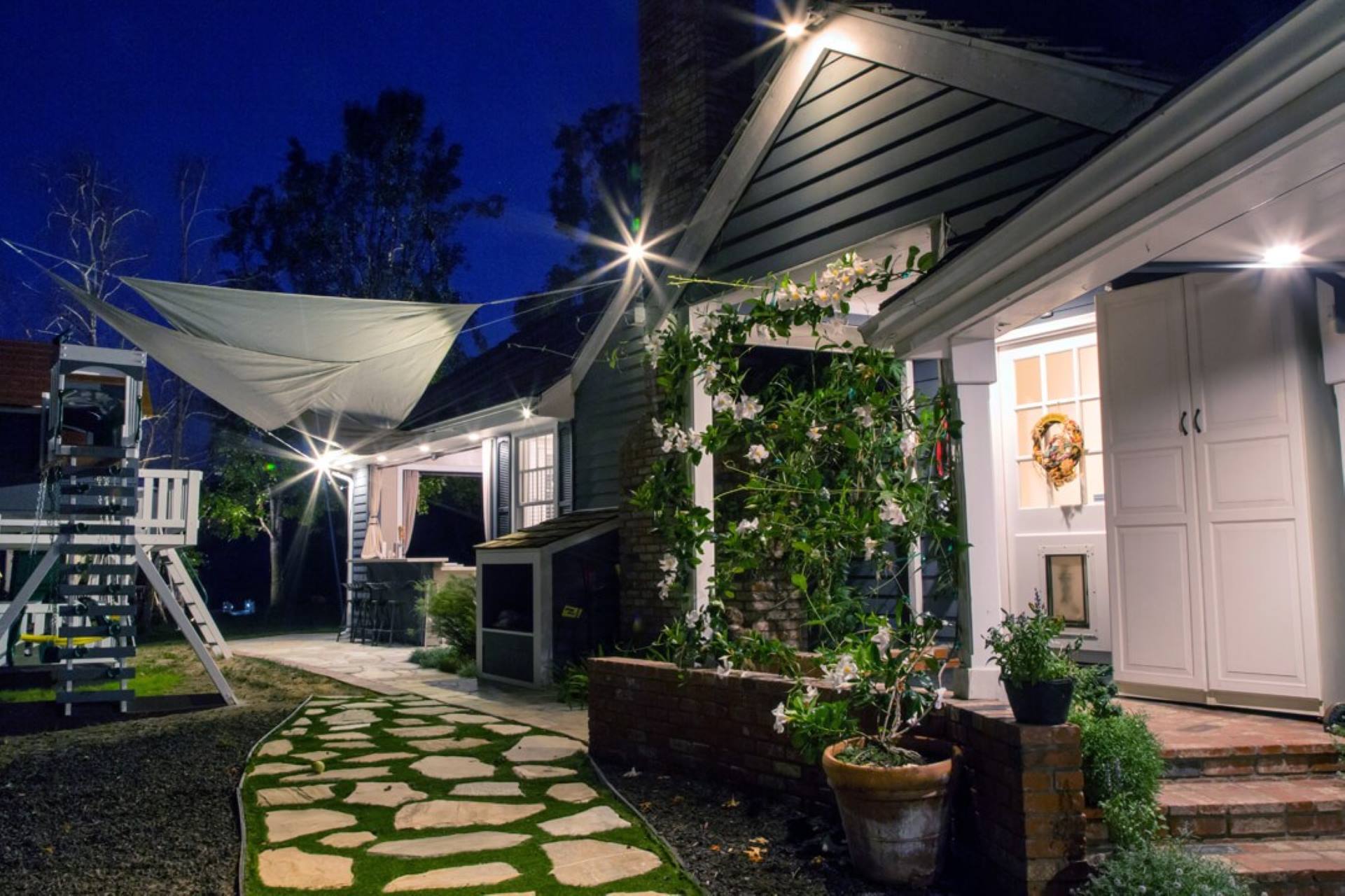 Eight Benefits of Outdoor Security Lights for Homeowners from Encinitas ...